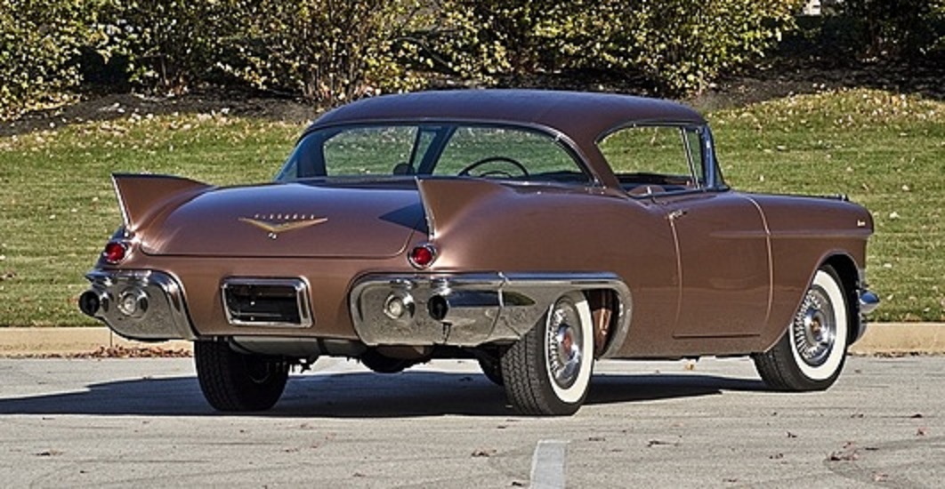 Solve Pat's Museum #15 rear 1957 Cadillac El Dorado Seville jigsaw ...