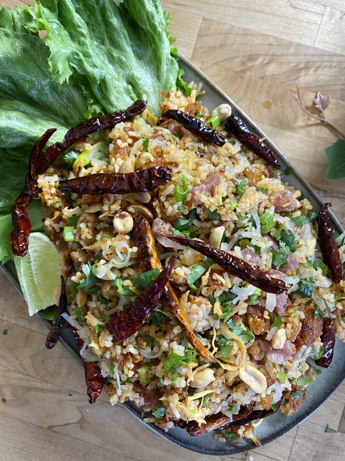 Solve ແໝມເຂົ້າ Nam Khao : Laotian Crispy Rice Salad jigsaw puzzle ...