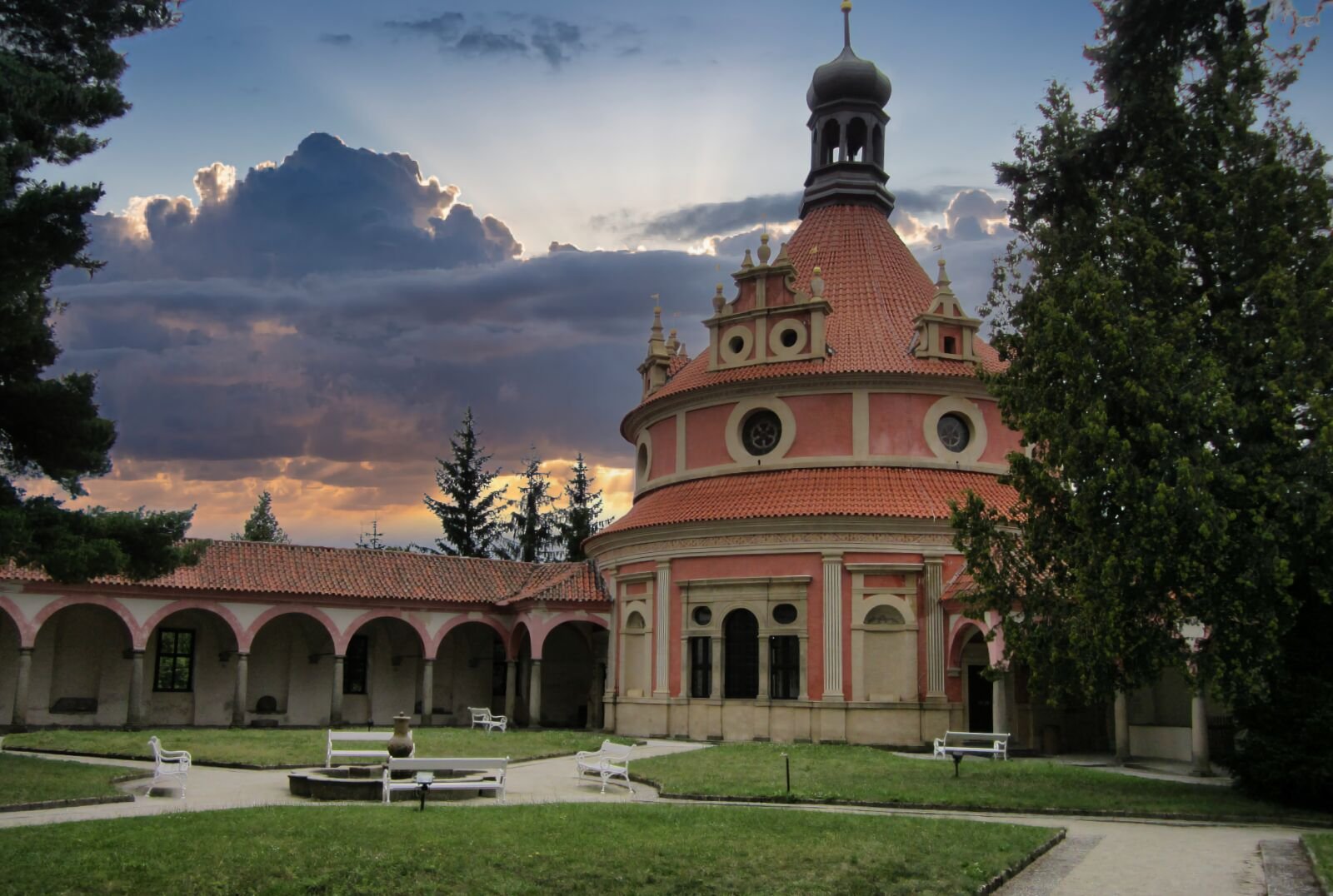 Solve hudební pavilon Rondel, Jindřichův Hradec jigsaw puzzle online ...