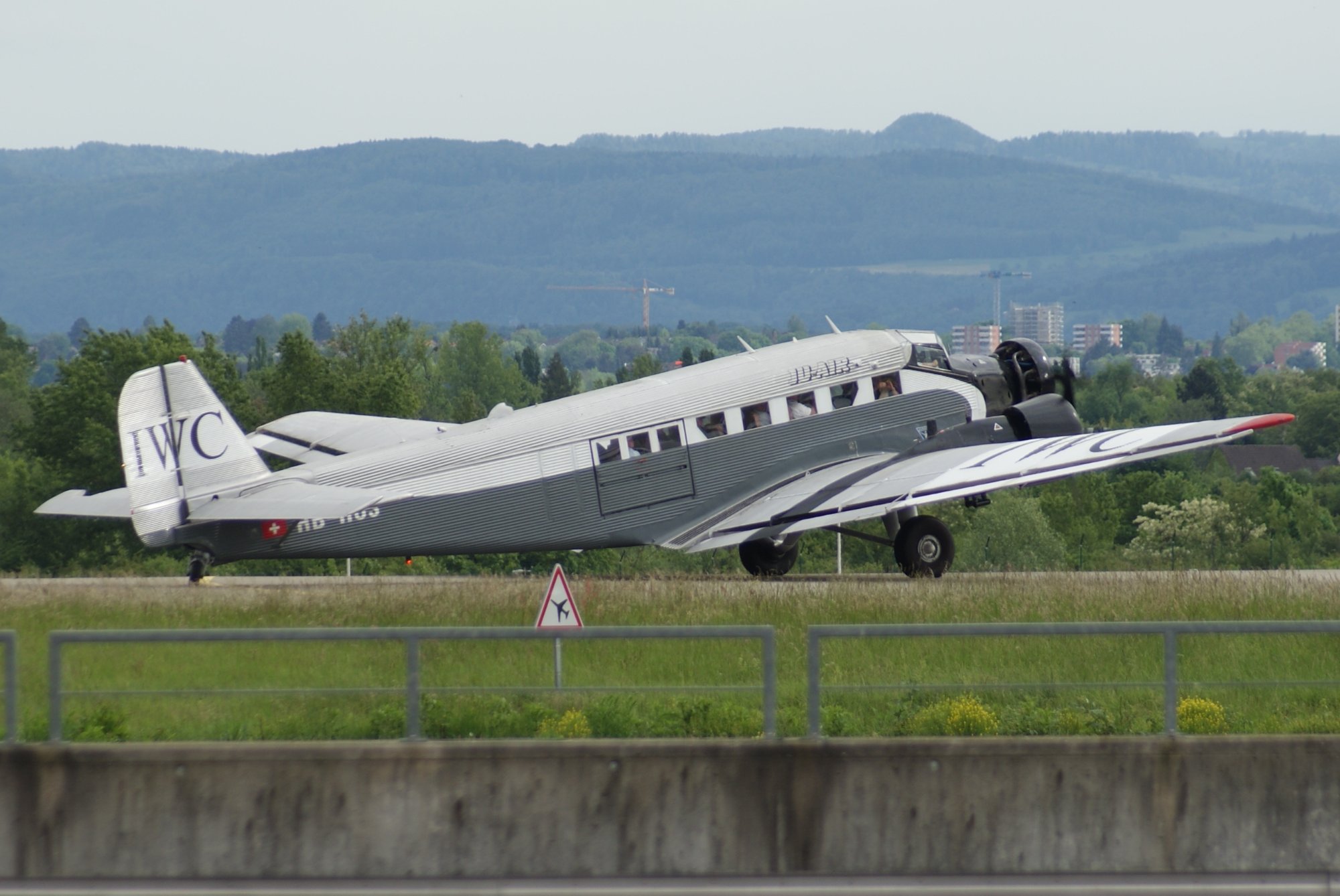 Solve HB-HOS Junkers Ju-52;3mg4e, JU-AIR, EAP Basel - Mulhouse, 2014 ...