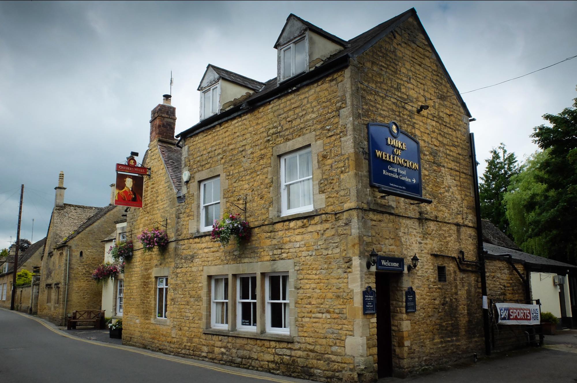 Solve Duke of Wellington. Bourton-on-the-Water. Gloucestershire. UK ...