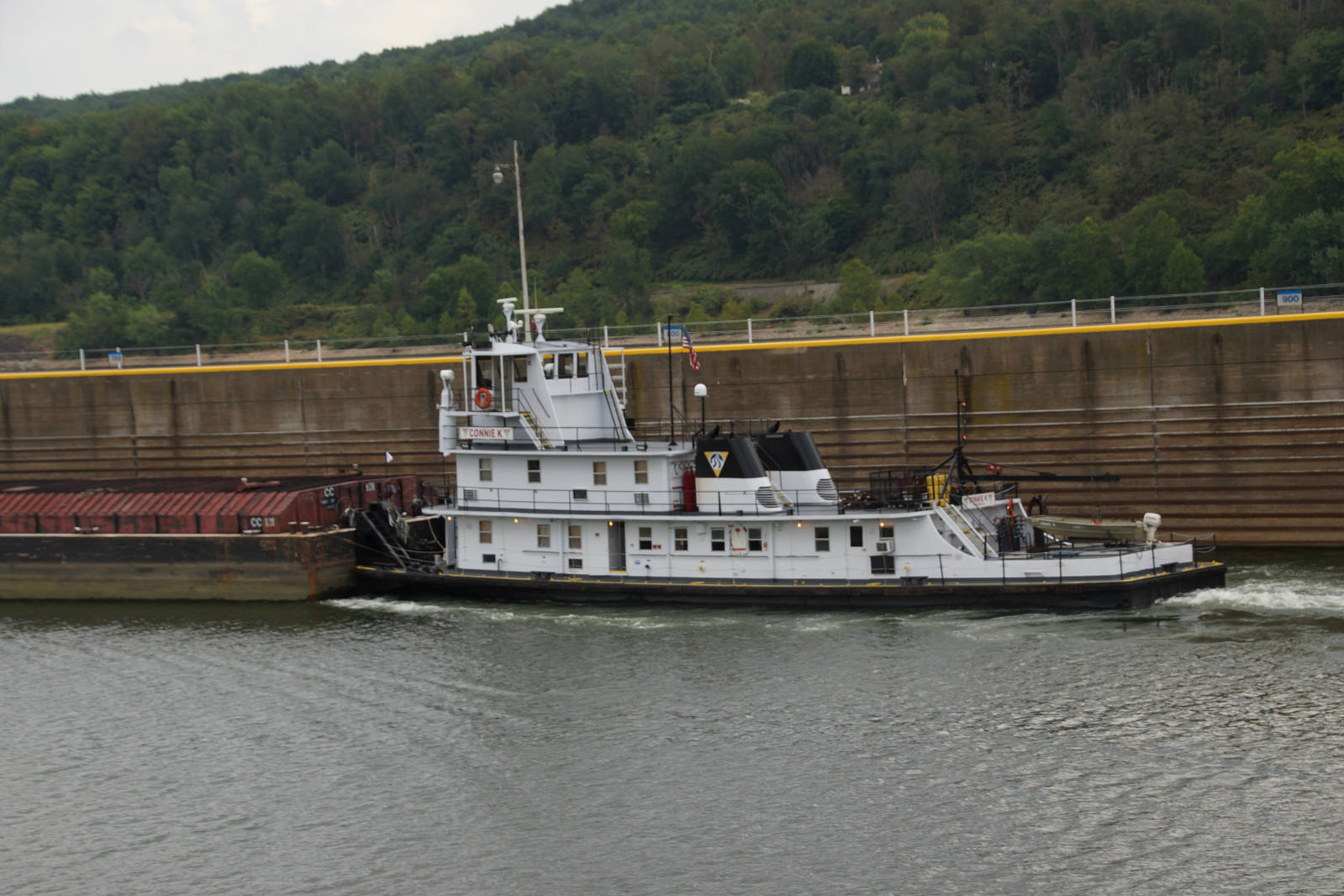 Solve Connie K - Ohio River Towboat - New Cumberland Locks & Dam ...