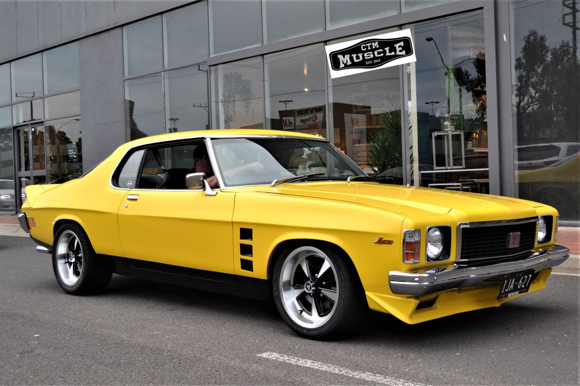 Solve Spotto!! Monaro_740 jigsaw puzzle online with 600 pieces