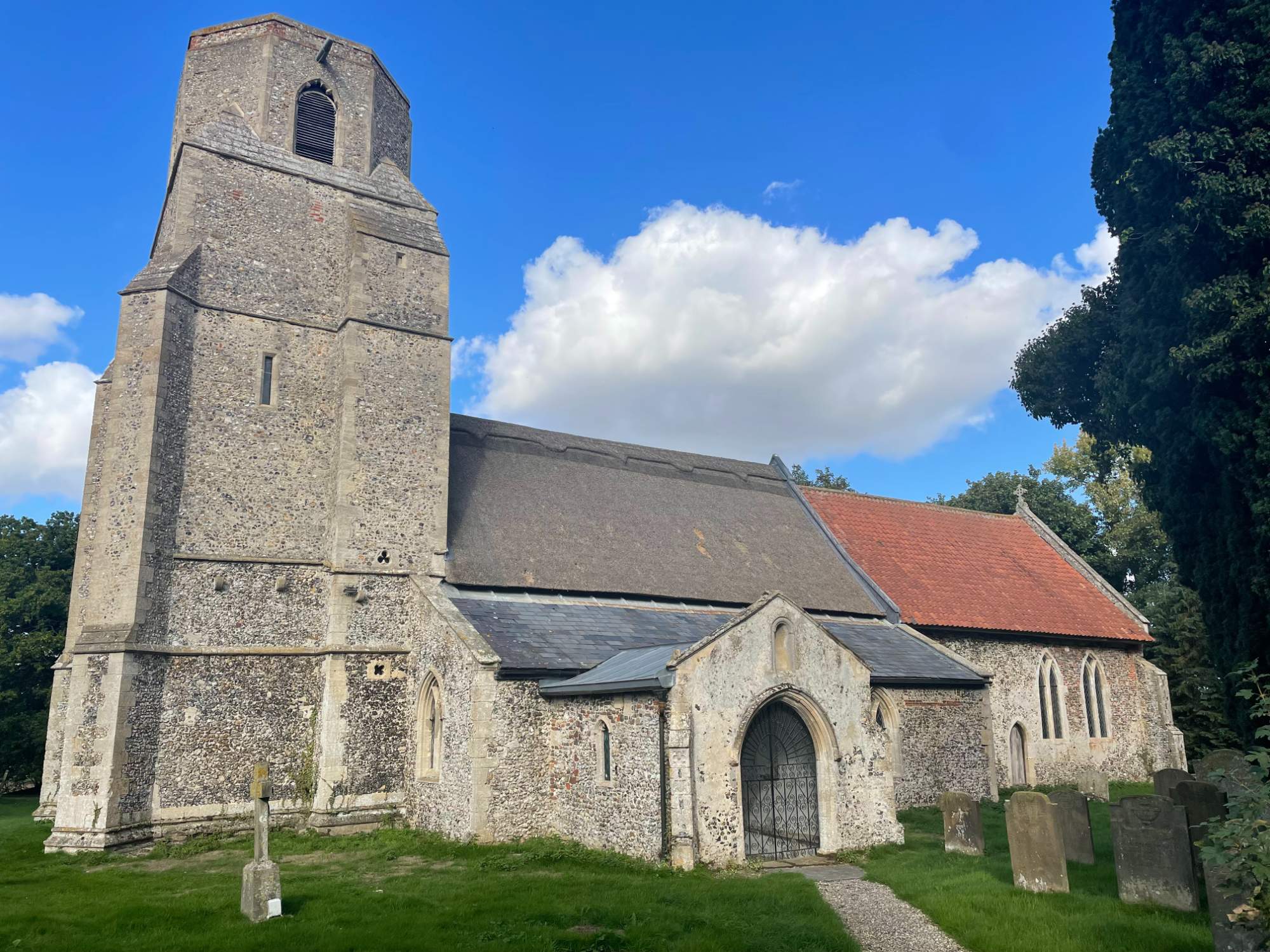 Solve Holy Trinity Church, Scoulton Norfolk jigsaw puzzle online with ...