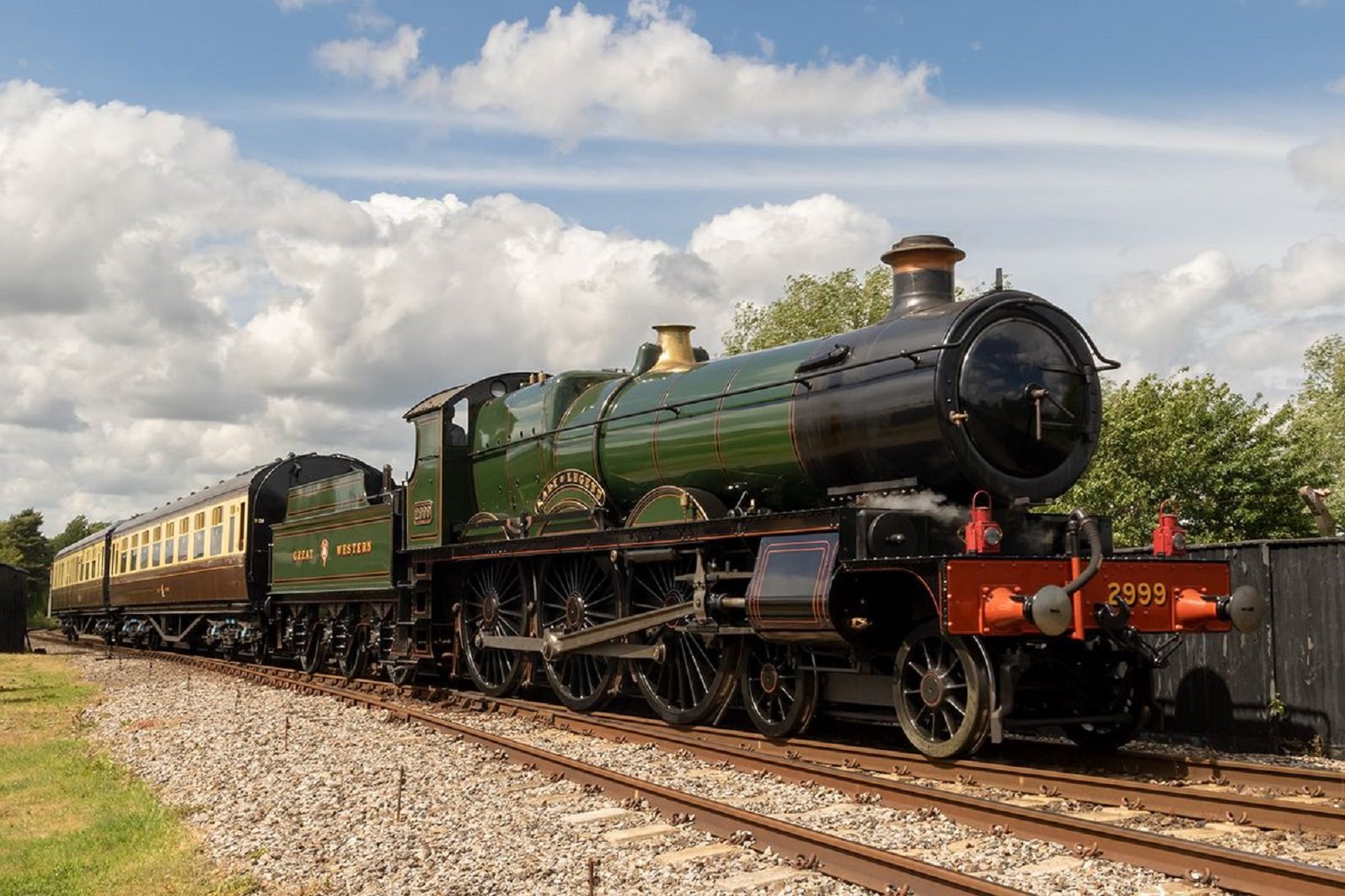 Solve GWR 2900 Class 'Saint' 4-6-0 2999 Lady of Legend at Severn Valley ...