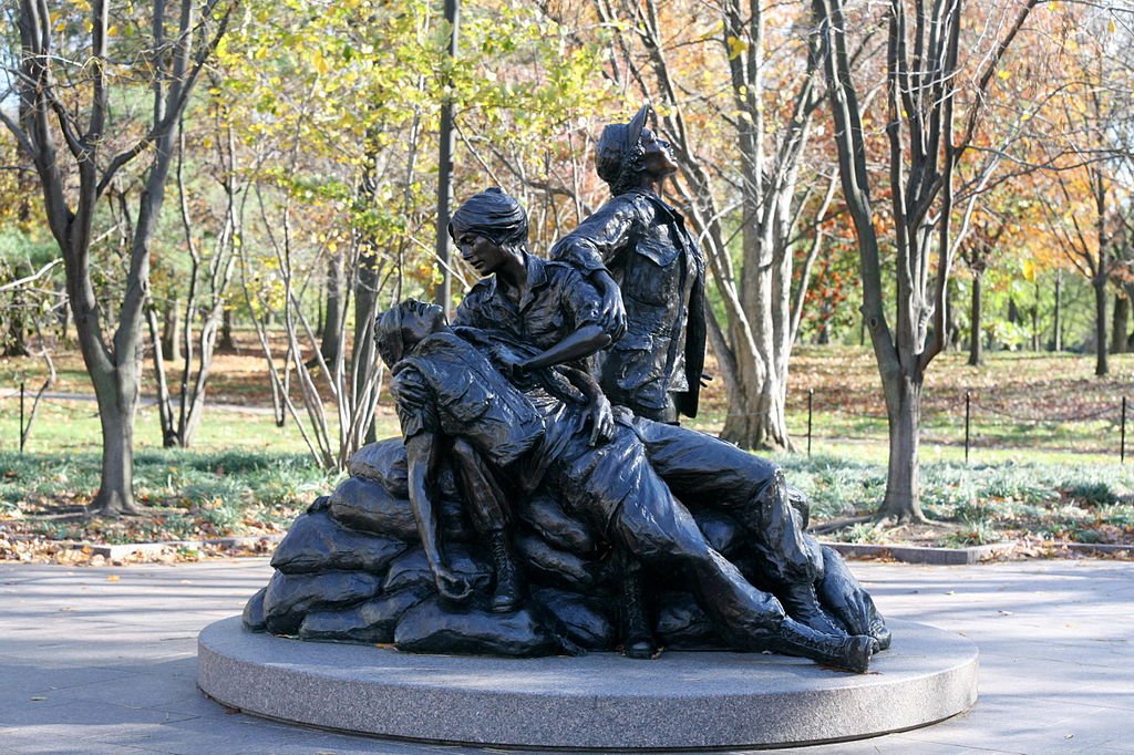 Solve The Vietnam Women’s memorial in Washington D.C. jigsaw puzzle ...
