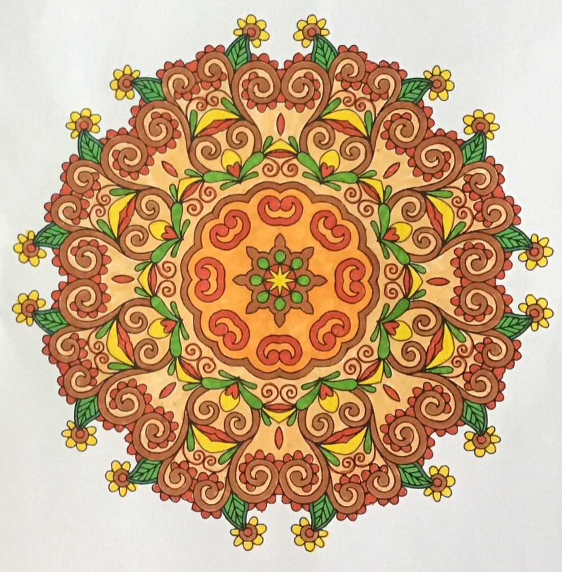 Solve Mandala jigsaw puzzle online with 16 pieces