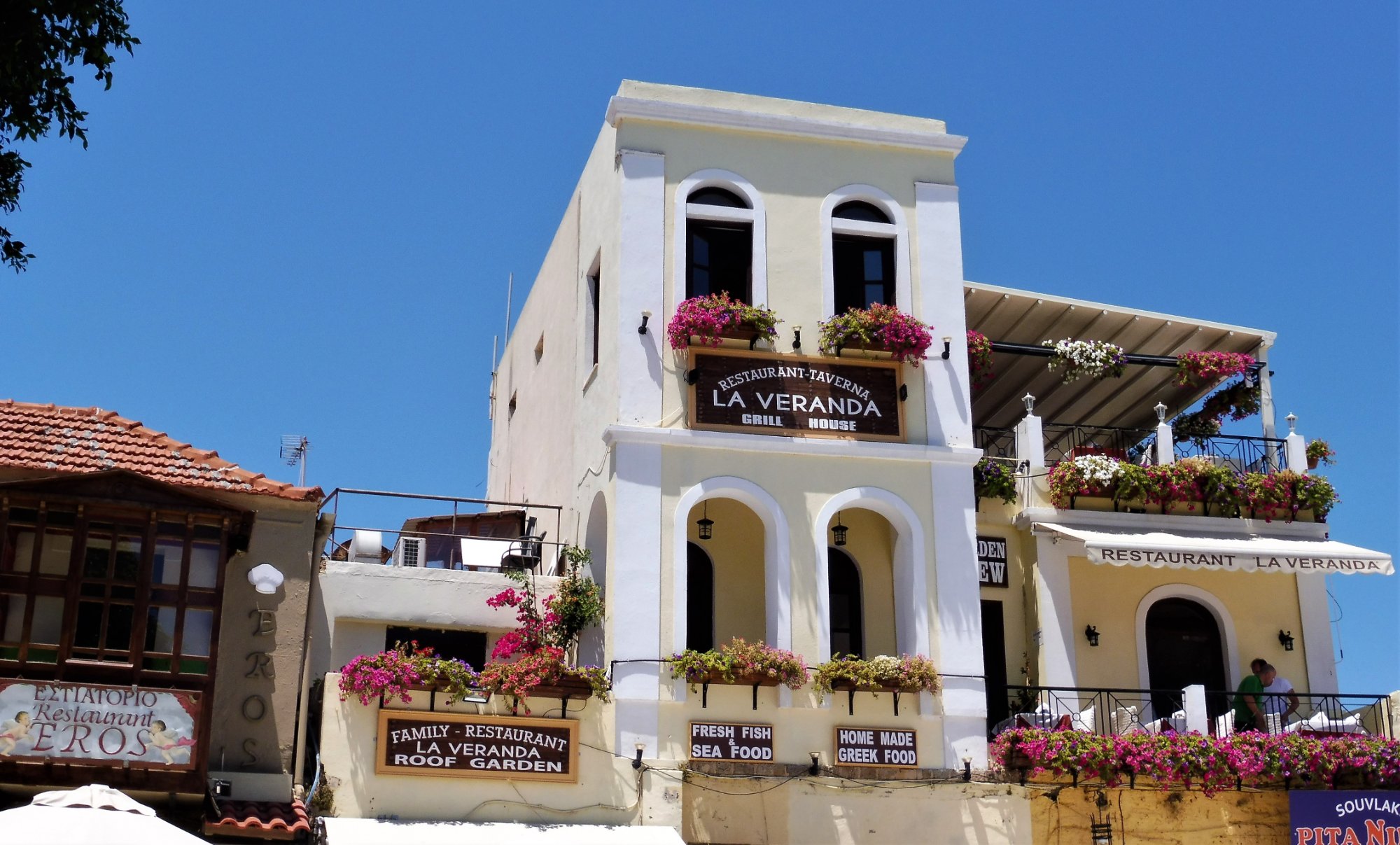 Solve in Rhodes, Greece jigsaw puzzle online with 135 pieces