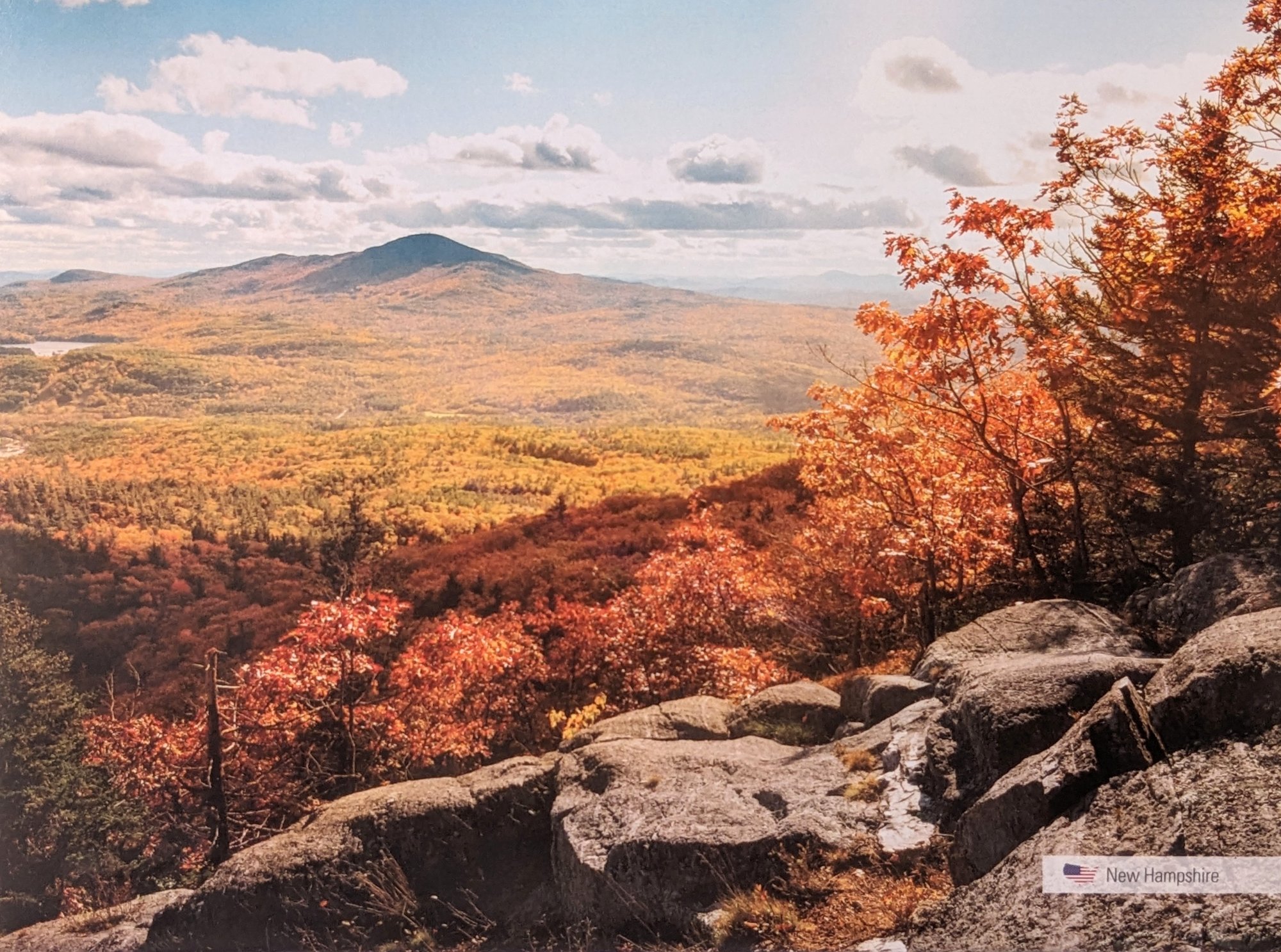 Solve October 2023, part IV jigsaw puzzle online with 192 pieces