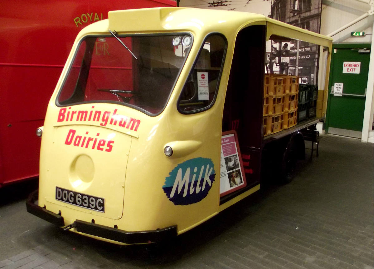 Solve Birmingham Dairies 1965 Electric Milk Float jigsaw puzzle online ...