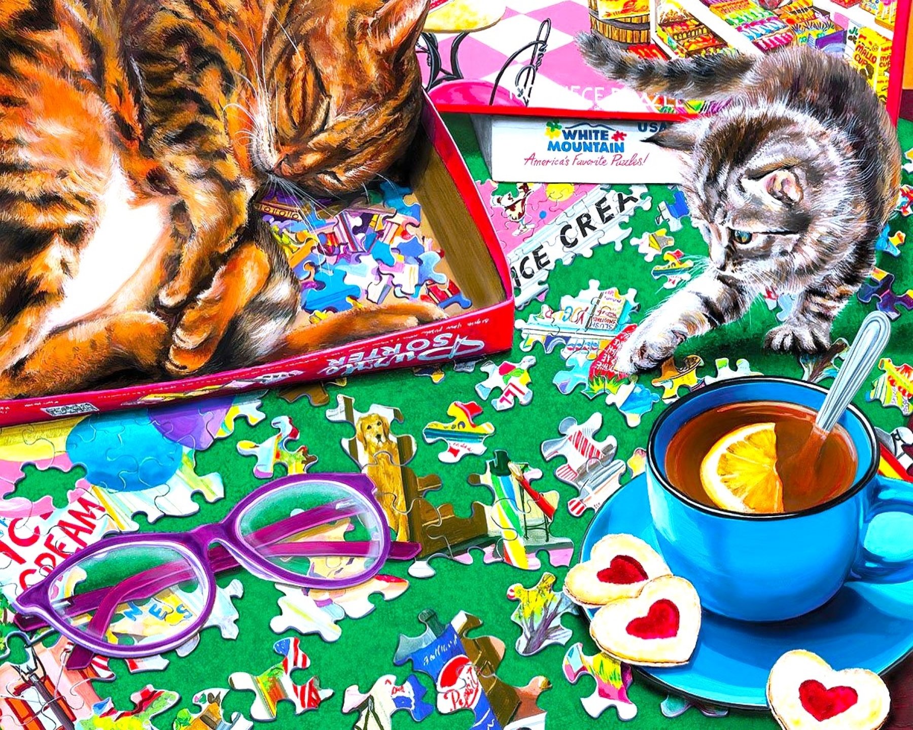 Solve Puzzle Lovers jigsaw puzzle online with 352 pieces