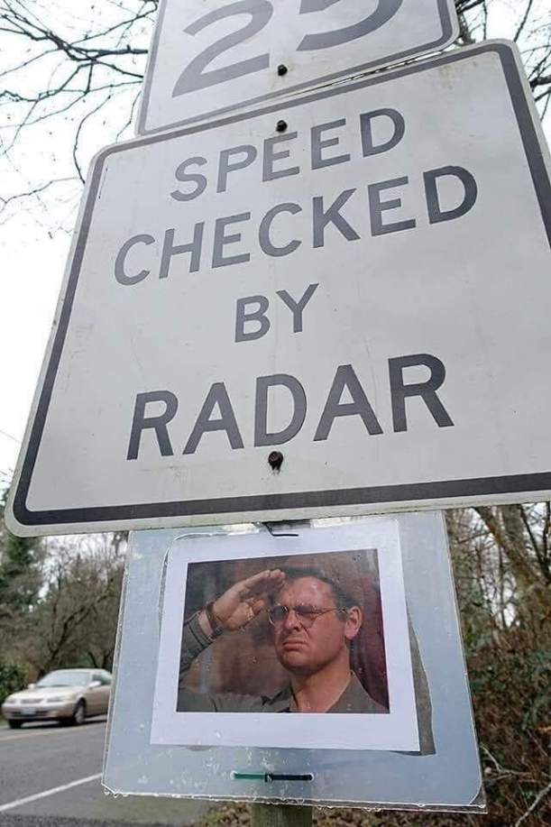 Solve That's Our Radar! jigsaw puzzle online with 12 pieces