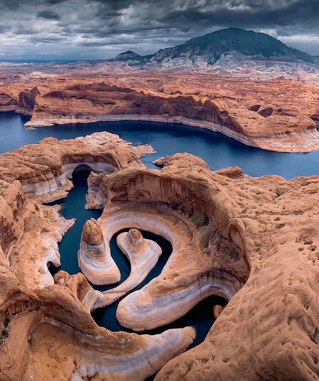 Solve Utah, USA jigsaw puzzle online with 399 pieces