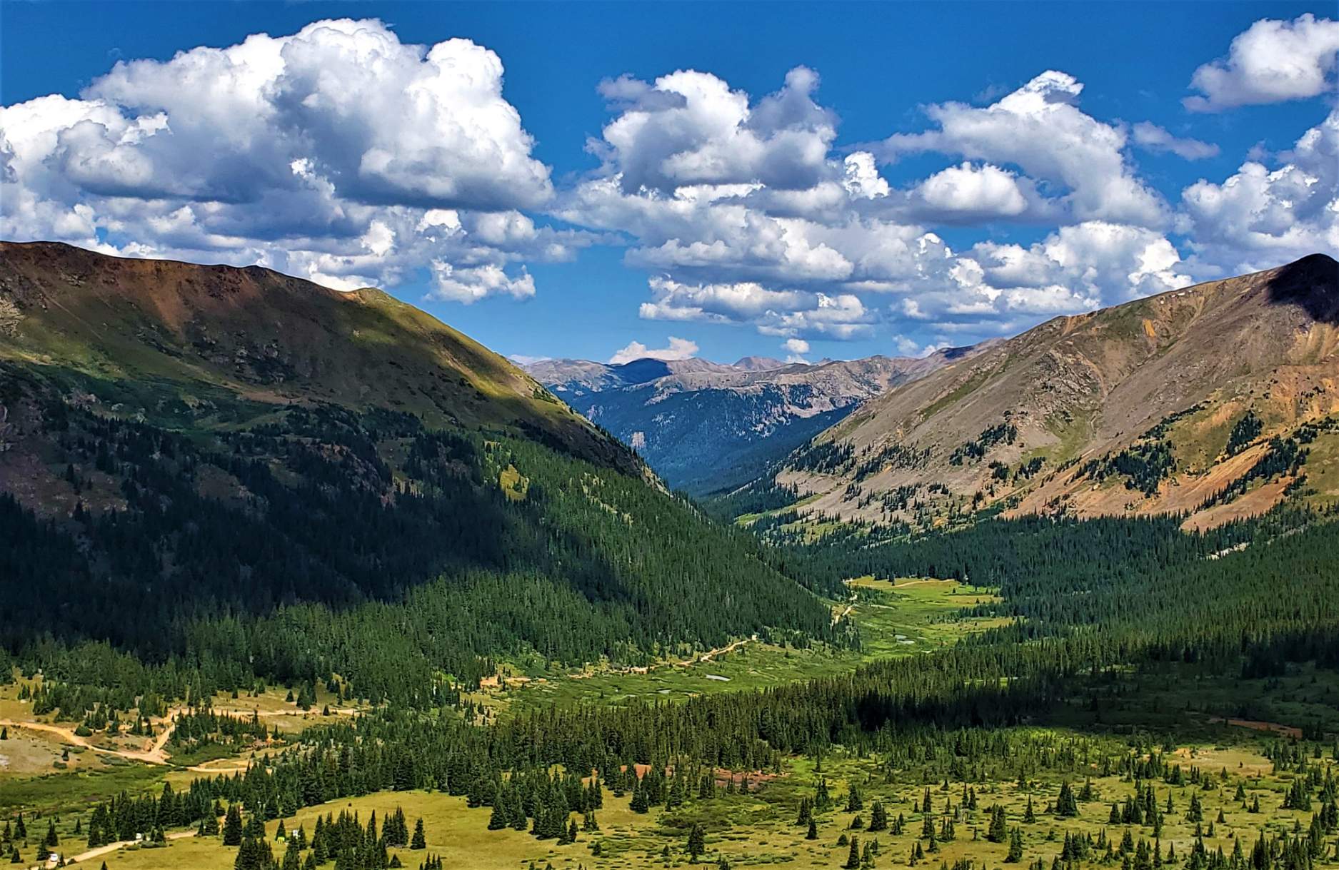 Solve Colorado mountains. jigsaw puzzle online with 150 pieces