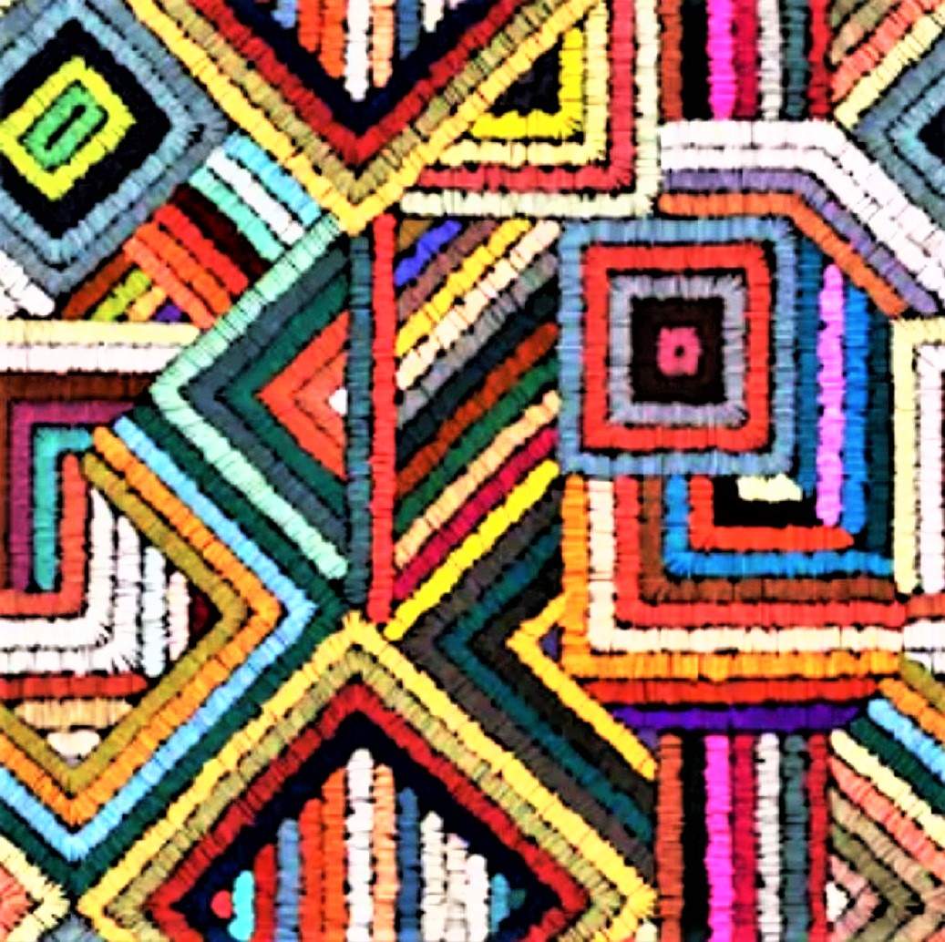 Solve "Threads of Design" jigsaw puzzle online with 81 pieces