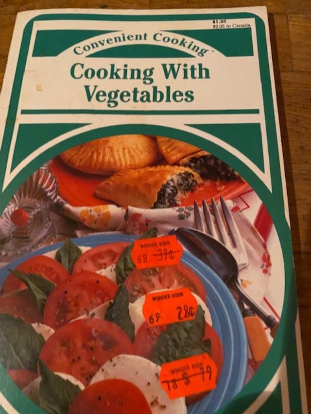 Solve Cooking with vegetables jigsaw puzzle online with 20 pieces