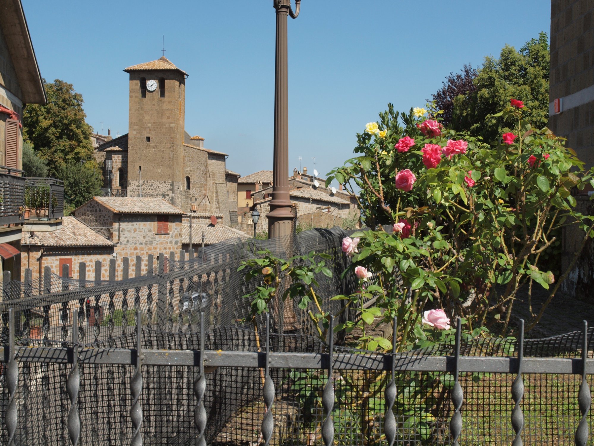 Solve Porano Italy jigsaw puzzle online with 154 pieces