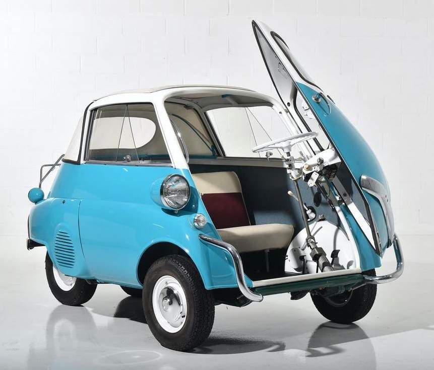 Solve 1957 BMW Isetta 300 Convertible front door open jigsaw puzzle ...