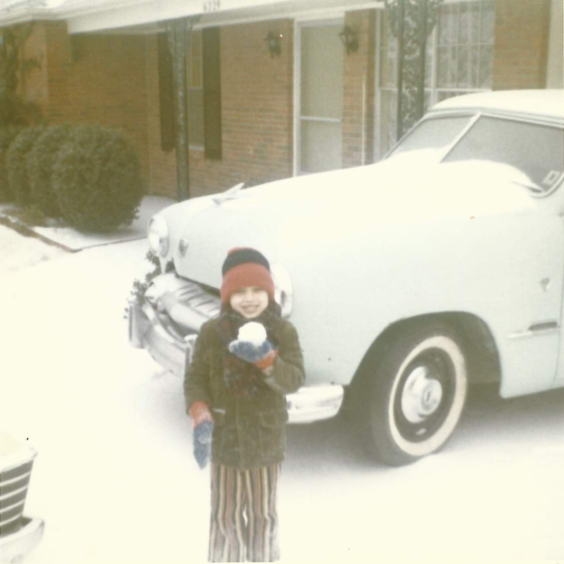 Solve 1951 Ford Victoria Baby Blue 1973-1-7 Pat Jr and snowball jigsaw ...