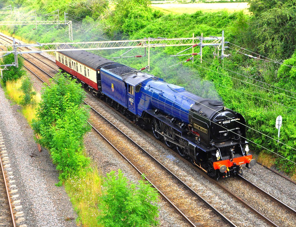 Solve 60532 BLUE PETER jigsaw puzzle online with 80 pieces