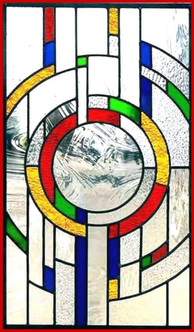 Solve Stained glass window jigsaw puzzle online with 40 pieces