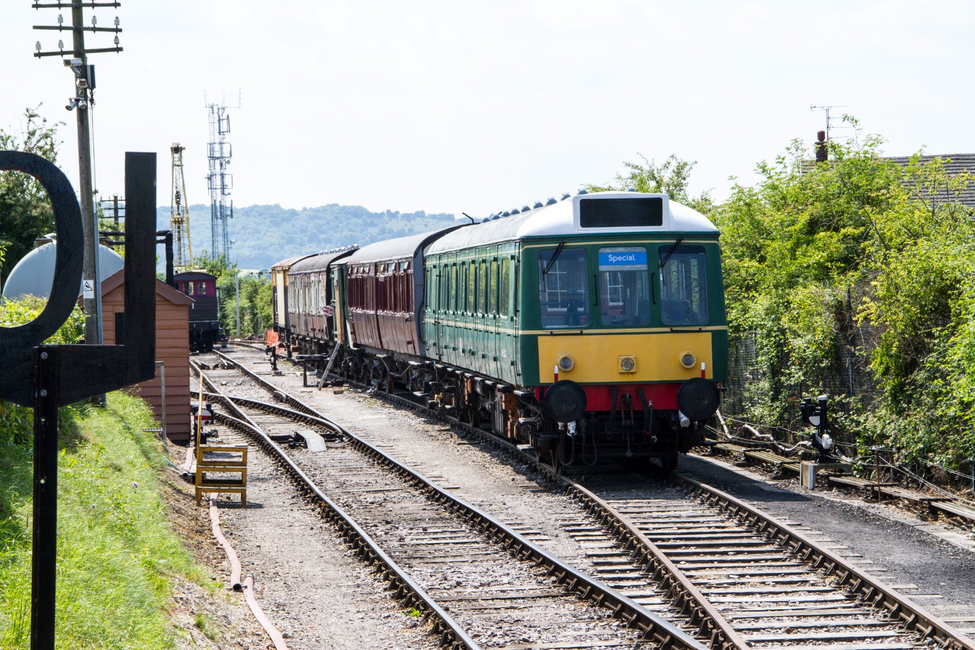Solve chinnor & princes risborough railway 14-07-2013 chinnor station ...