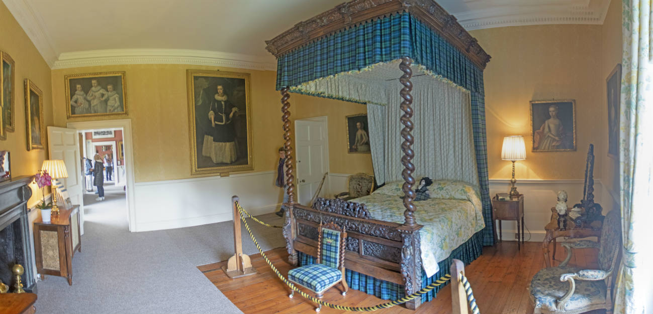 Solve Inveraray 20-05-2019 Castle MacArthur Room horizontal panorama 02 ...