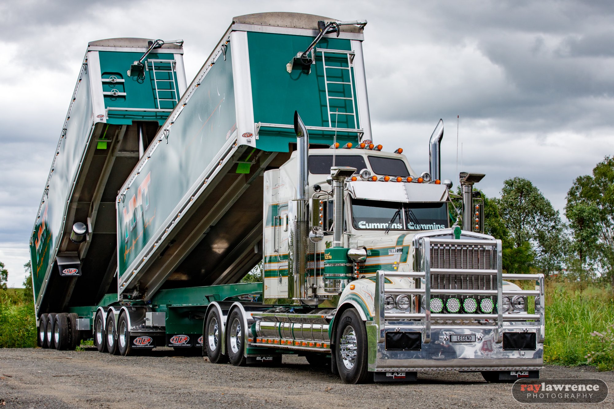 Solve Custom Trucks KW B-Double Tipper_0642 jigsaw puzzle online with ...