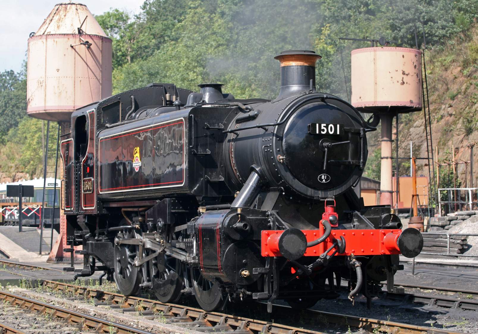 Solve GWR Hawksworth 15xx Class 0-6-0PT 1501. jigsaw puzzle online with ...