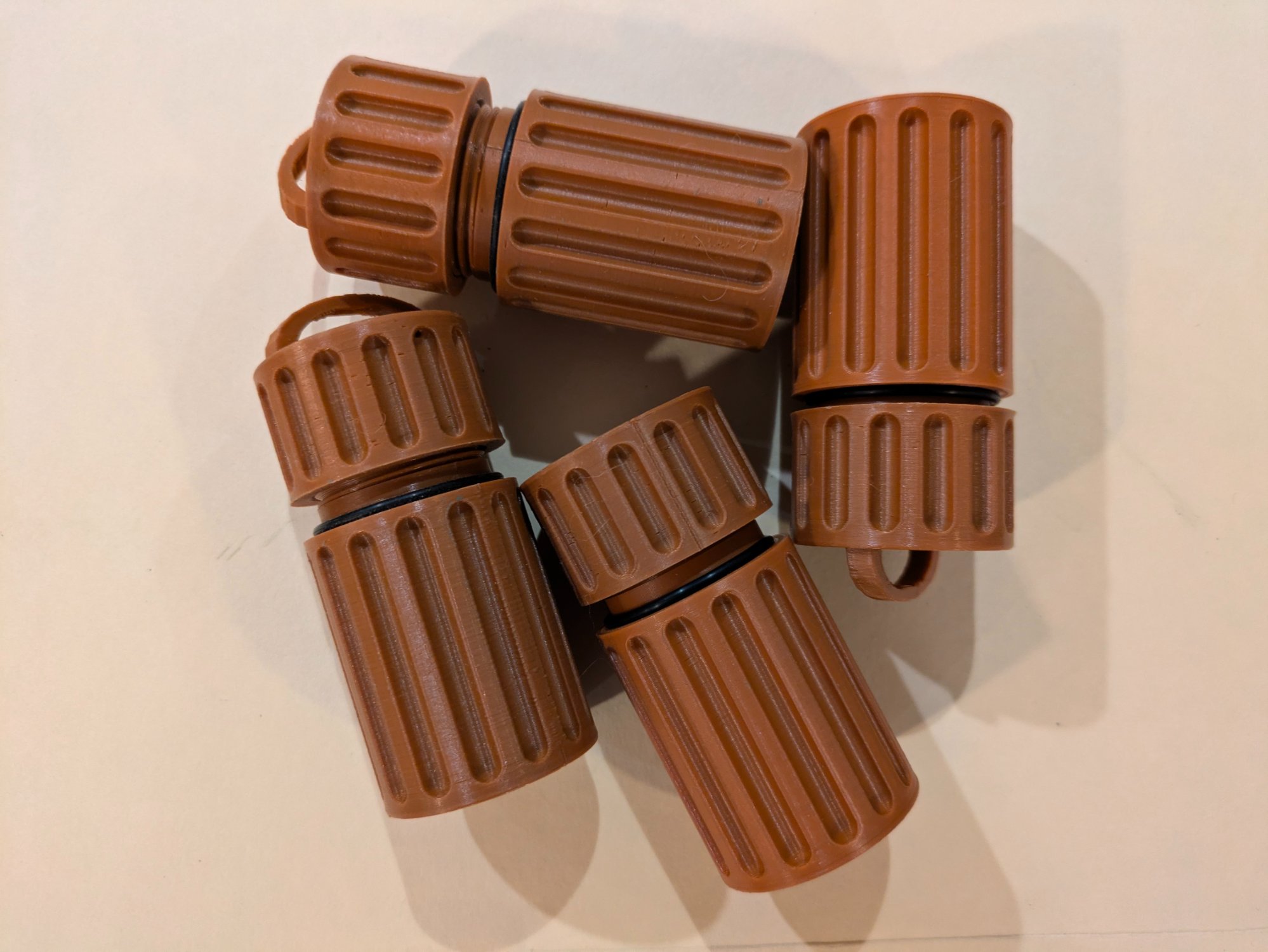 Jigsaw Puzzle | 176 pieces | Containers | Jigidi