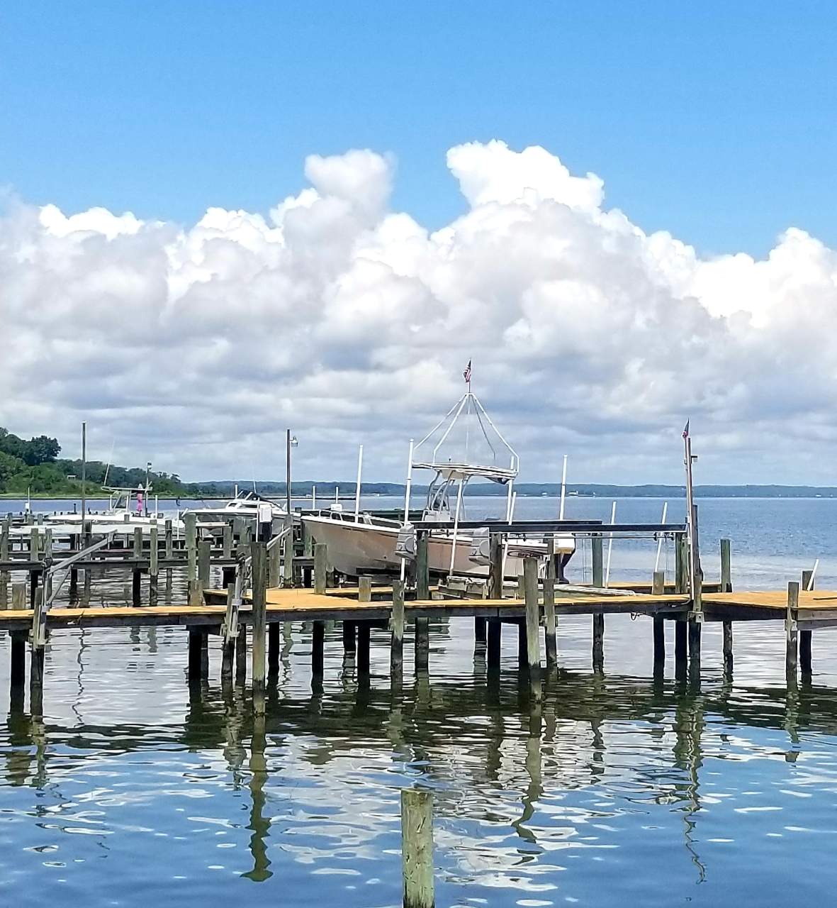 Solve Lunch View at Sandgates Inn Restaurant southern MD jigsaw puzzle ...