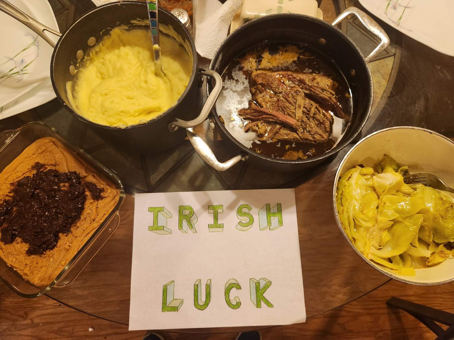 Solve Irish Luck jigsaw puzzle online with 63 pieces