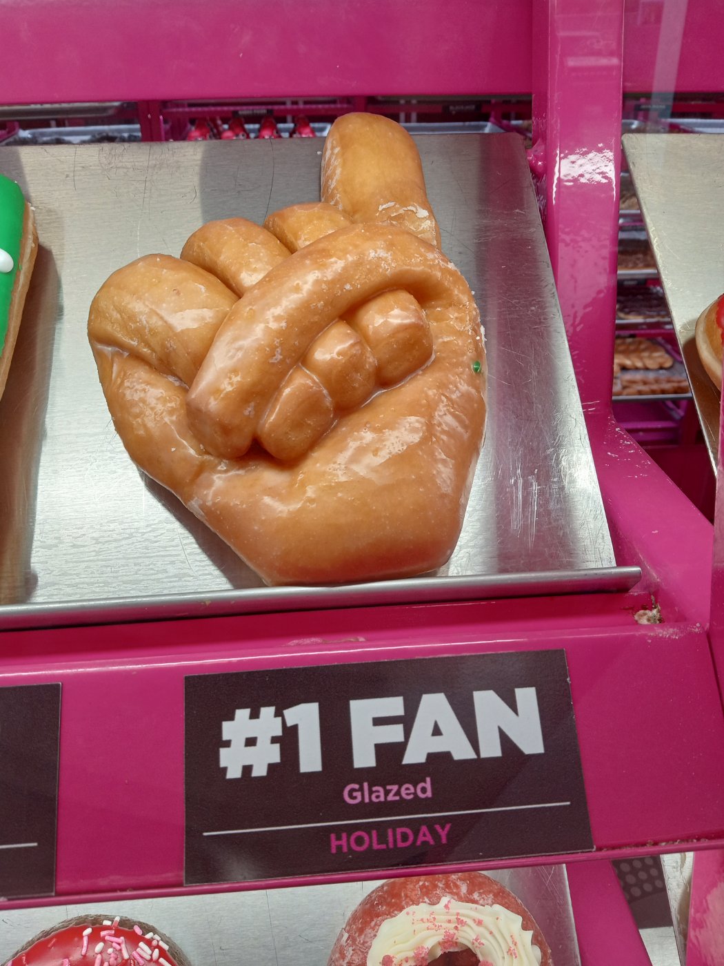 Solve #1 Fan jigsaw puzzle online with 35 pieces