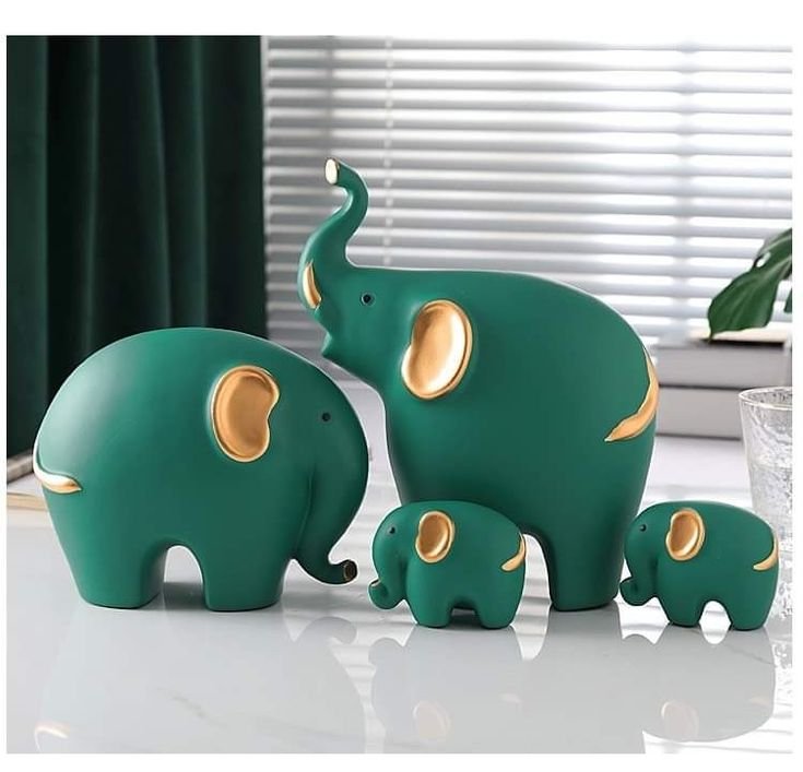 Jigsaw Puzzle | 25 pieces | Elephants :-) | Jigidi