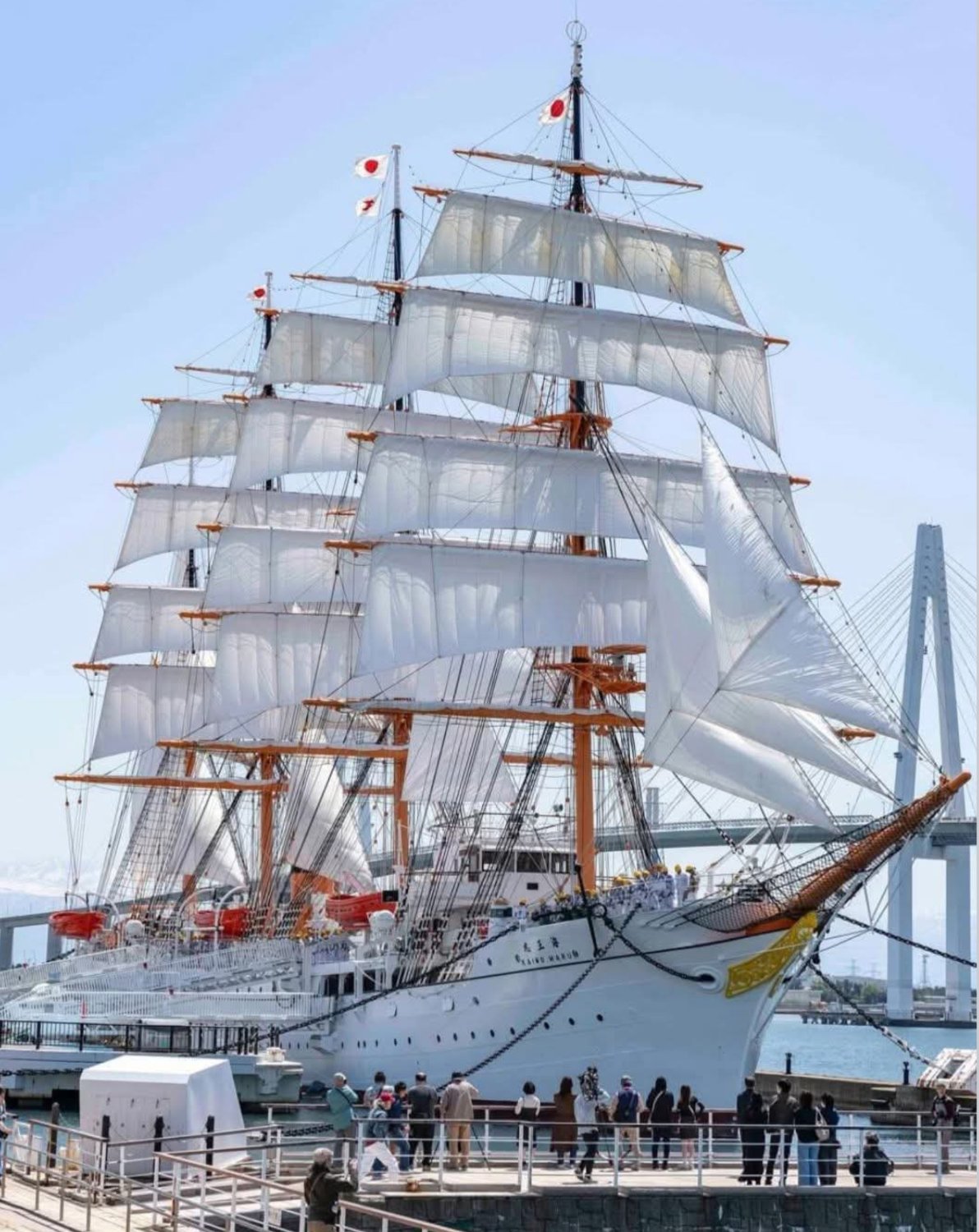 Solve Japanese Tall Ship Kaiwo Maru jigsaw puzzle online with 80 pieces