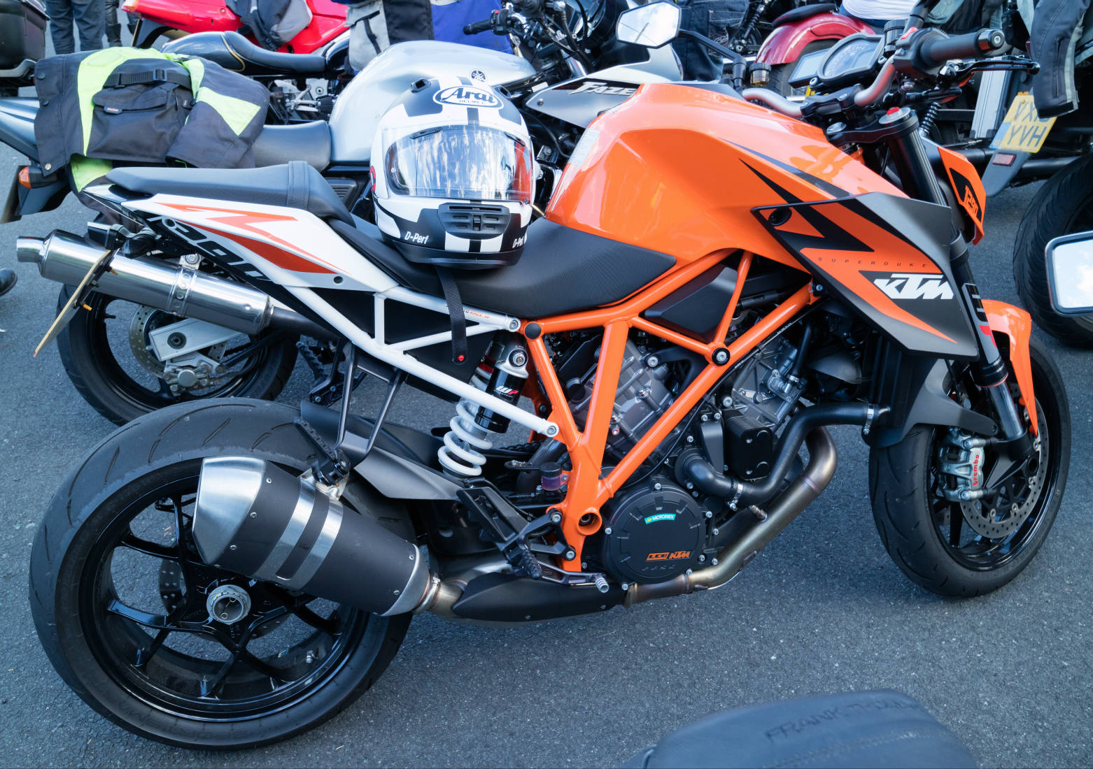 Solve KTM 1300 Super Duke jigsaw puzzle online with 176 pieces