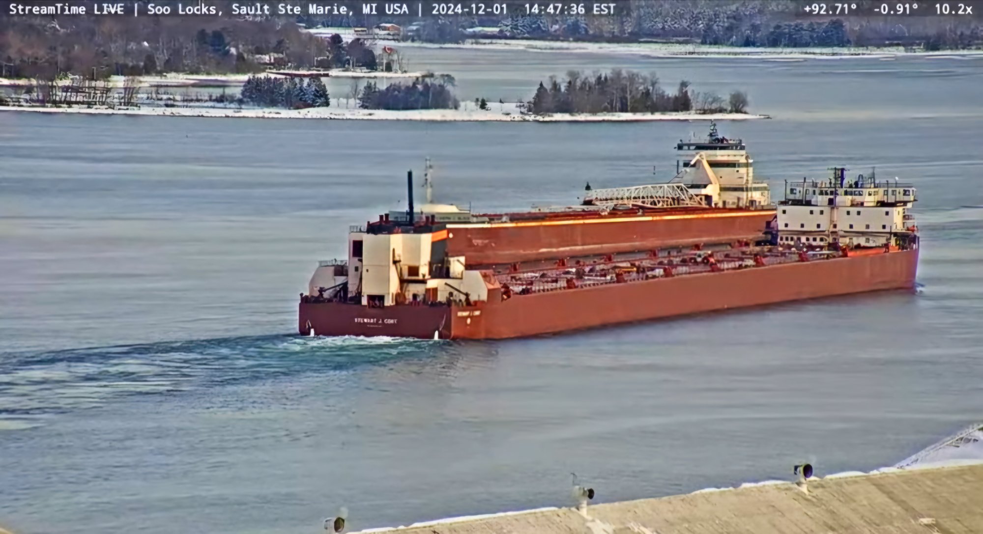 Solve Cort & Block Meet at the Soo jigsaw puzzle online with 66 pieces