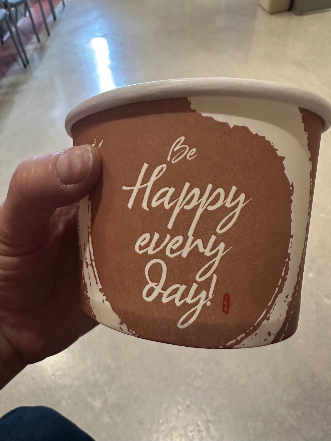 Solve Happy Take-Out Soup Bowl jigsaw puzzle online with 63 pieces