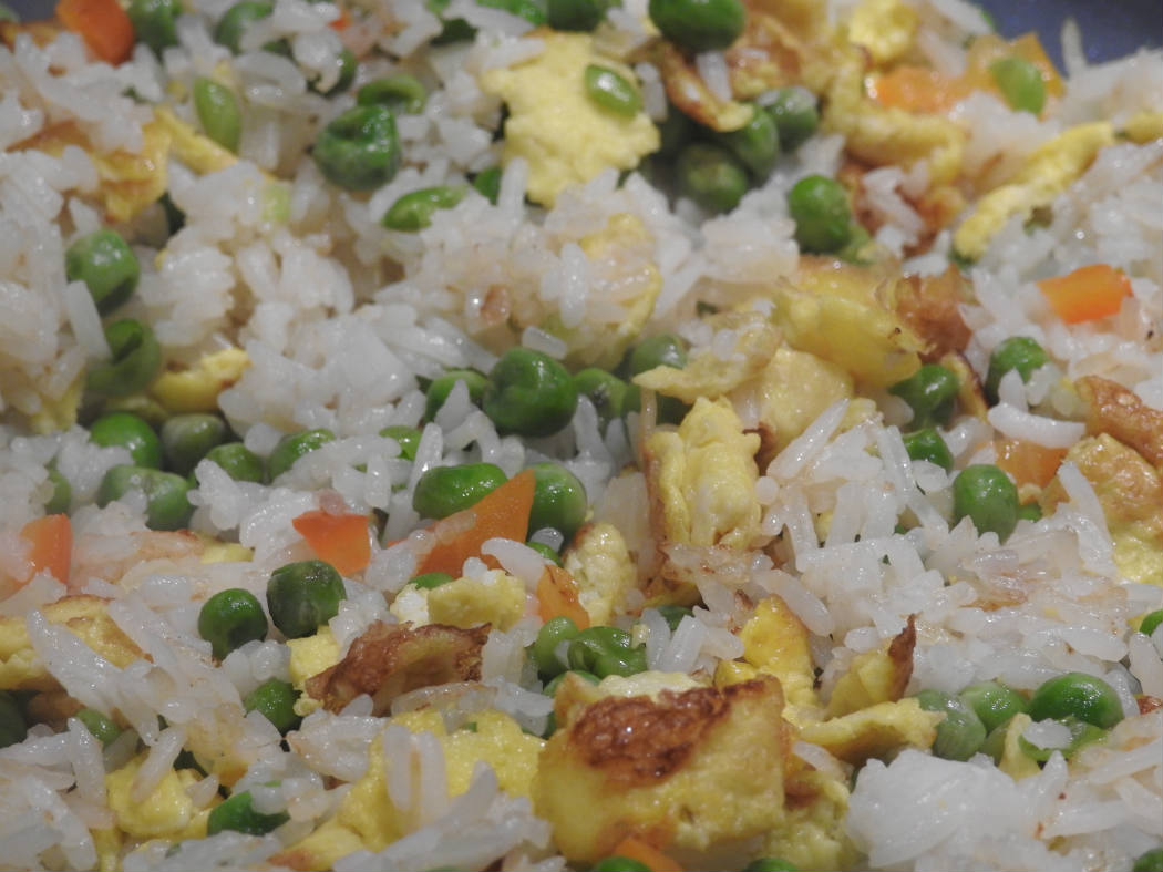 Solve Fried Rice jigsaw puzzle online with 30 pieces