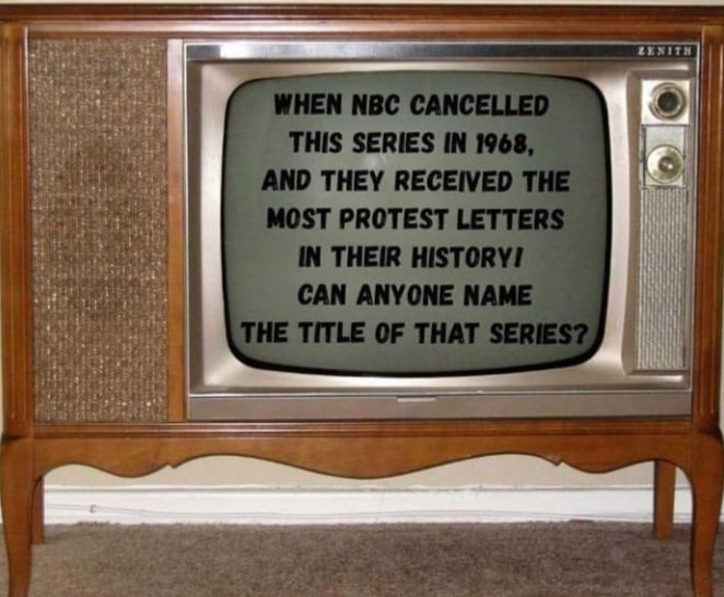 Solve The answer is coming jigsaw puzzle online with 12 pieces