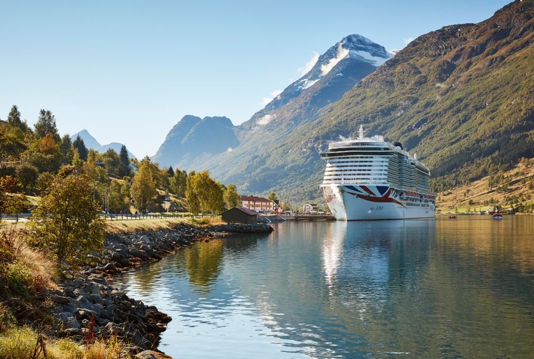Solve Norway 6 jigsaw puzzle online with 35 pieces
