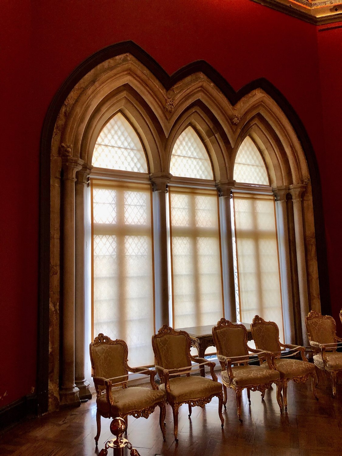 Solve Picture_Gallery_Wing,_Kilkenny_Castle,_Cill_Chainnigh,_Éire ...