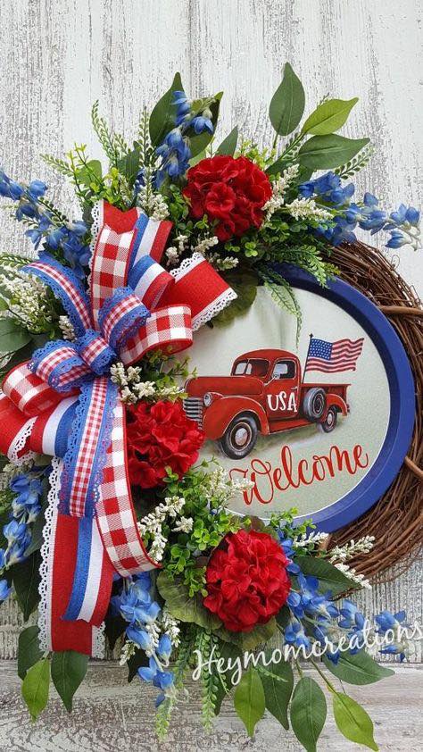 Solve July 4th Wreath jigsaw puzzle online with 45 pieces Solve July 4th Wreath jigsaw puzzle online with 45 pieces