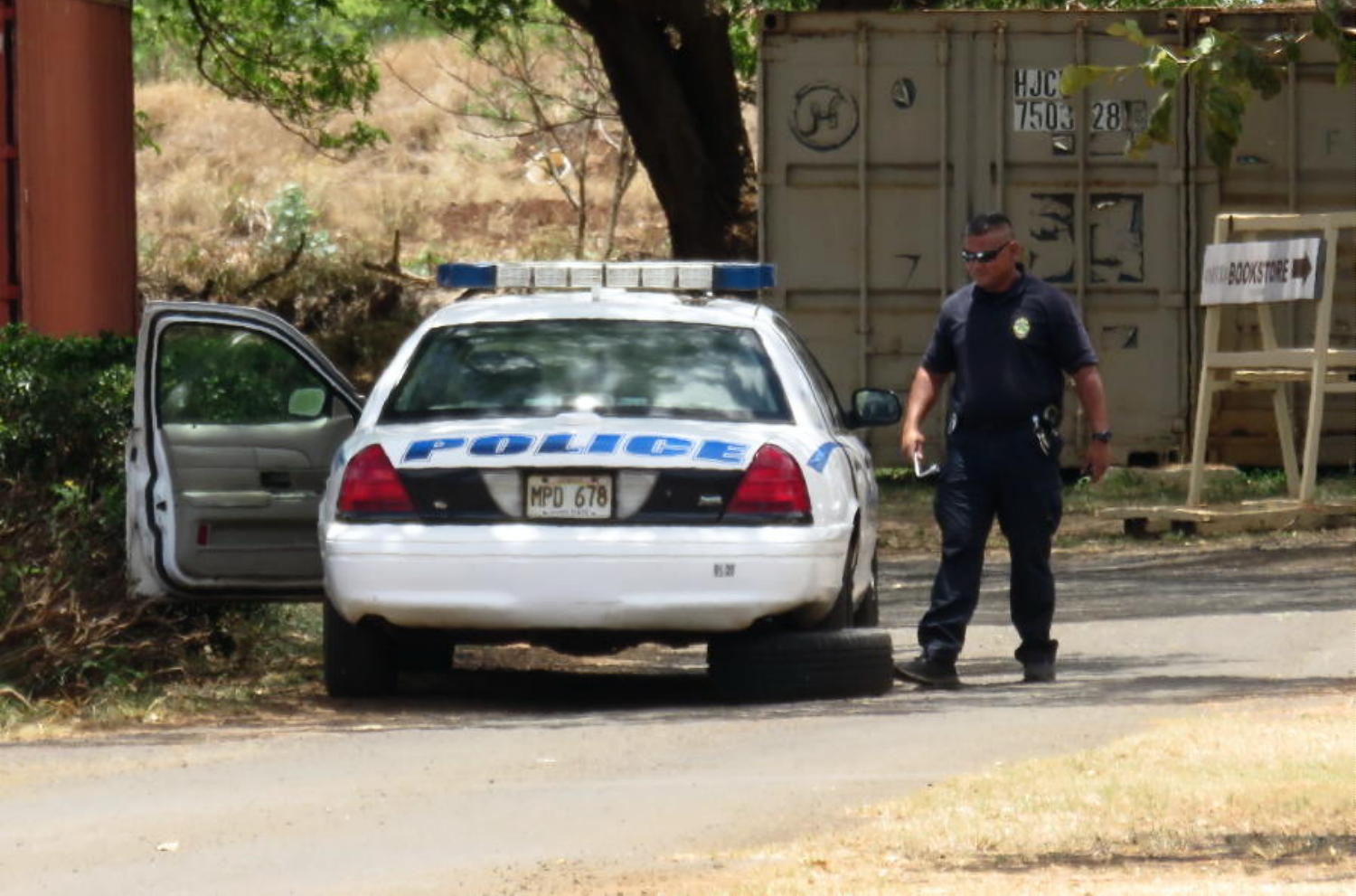 Solve This Car is Arrested... Police Car, Maui, Flat Tire jigsaw puzzle ...