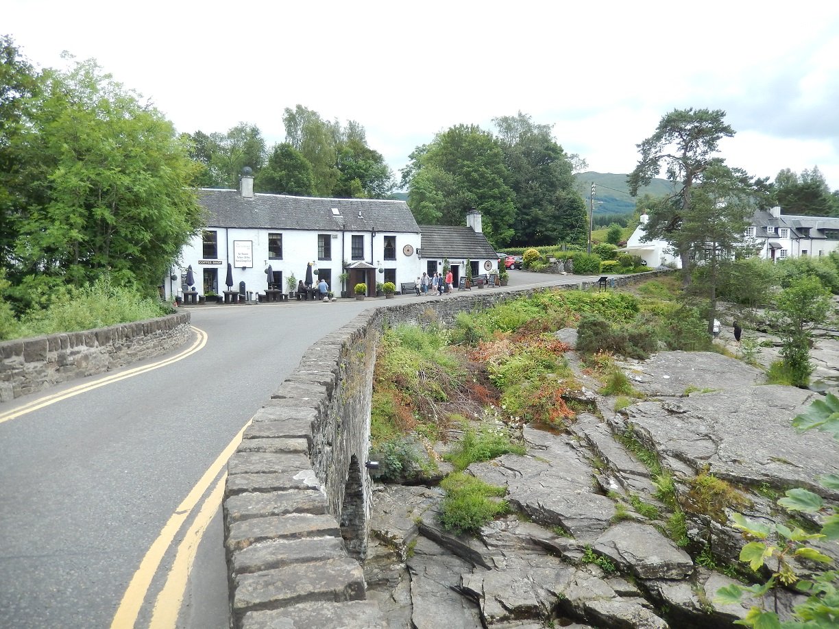 Solve Killin Scotland jigsaw puzzle online with 300 pieces