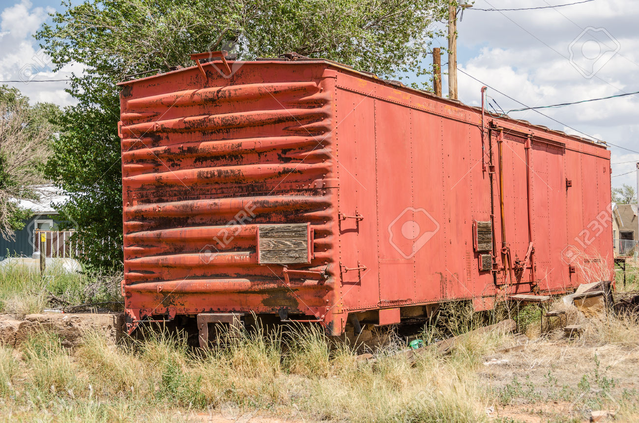 Solve faded red box car jigsaw puzzle online with 150 pieces