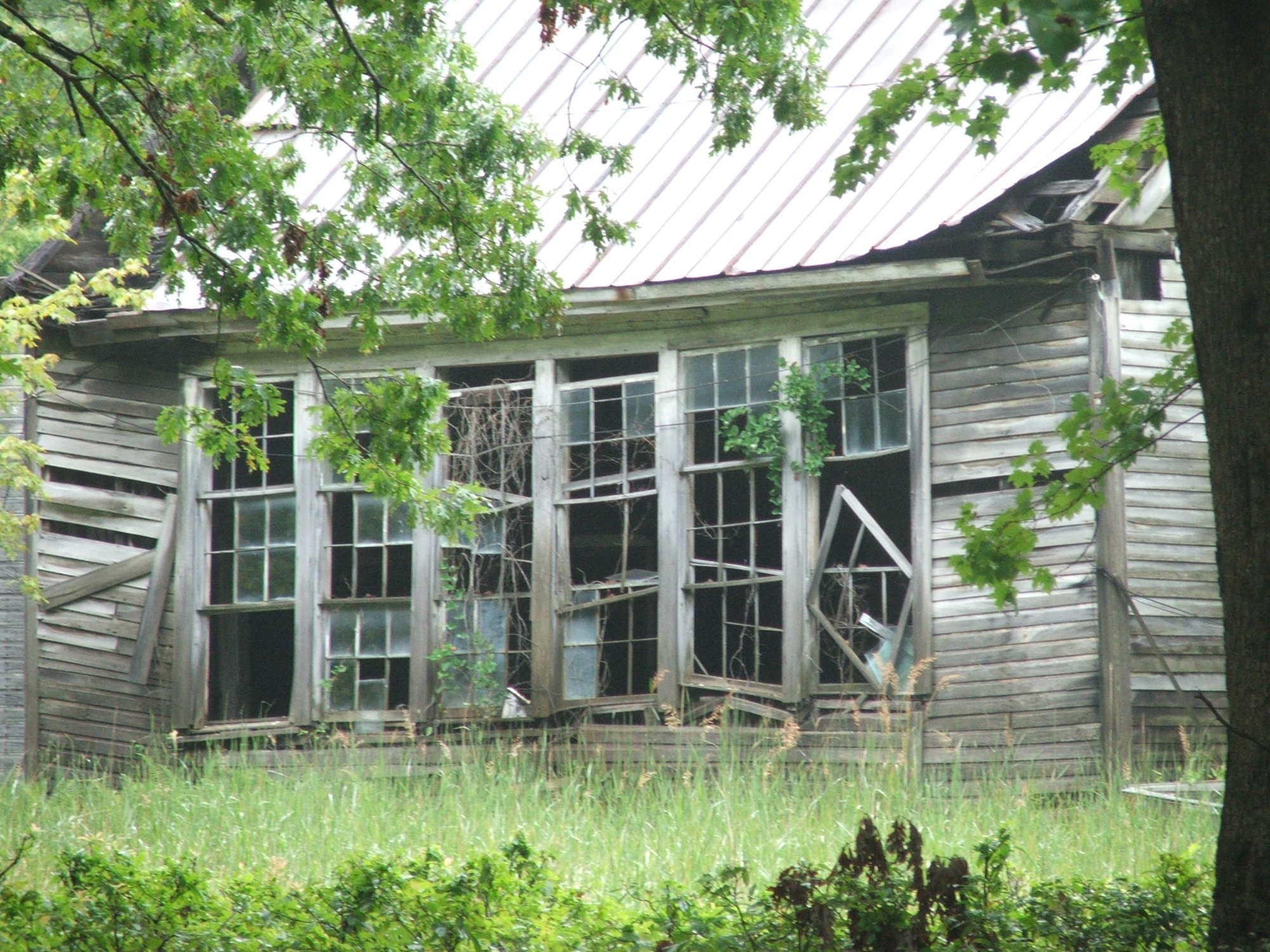 Solve Old Windows jigsaw puzzle online with 80 pieces