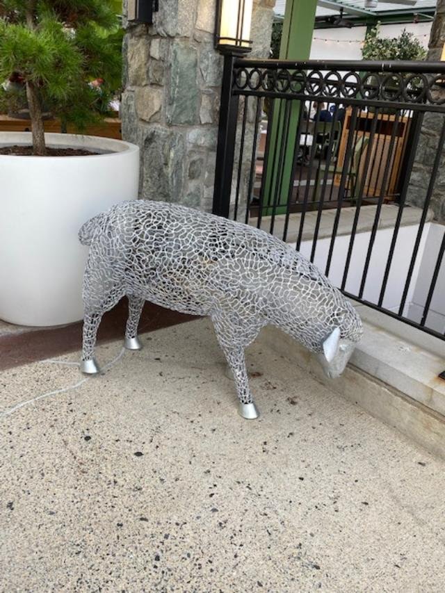 Solve Sheep jigsaw puzzle online with 20 pieces