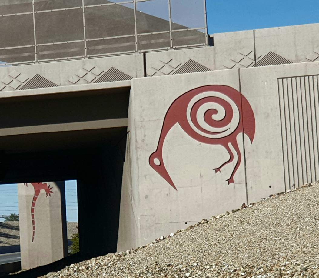Solve HIGHWAY ARTWORK IN SURPRISE, ARIZONA jigsaw puzzle online with 20 ...