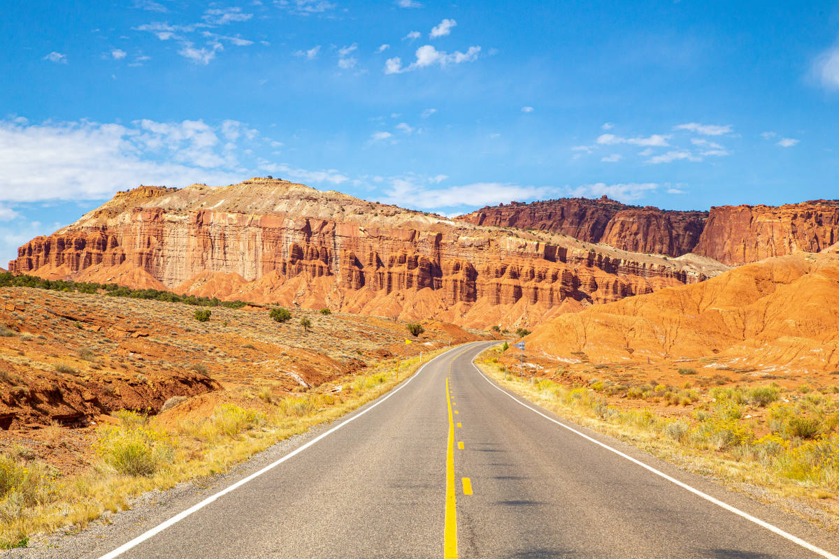 Solve CAPITOL REEF NATIONAL PARK jigsaw puzzle online with 96 pieces